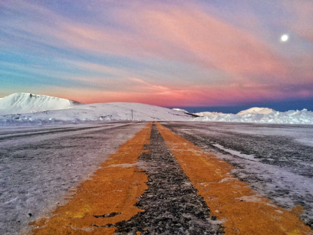 colter-indy-pass-early-morning
