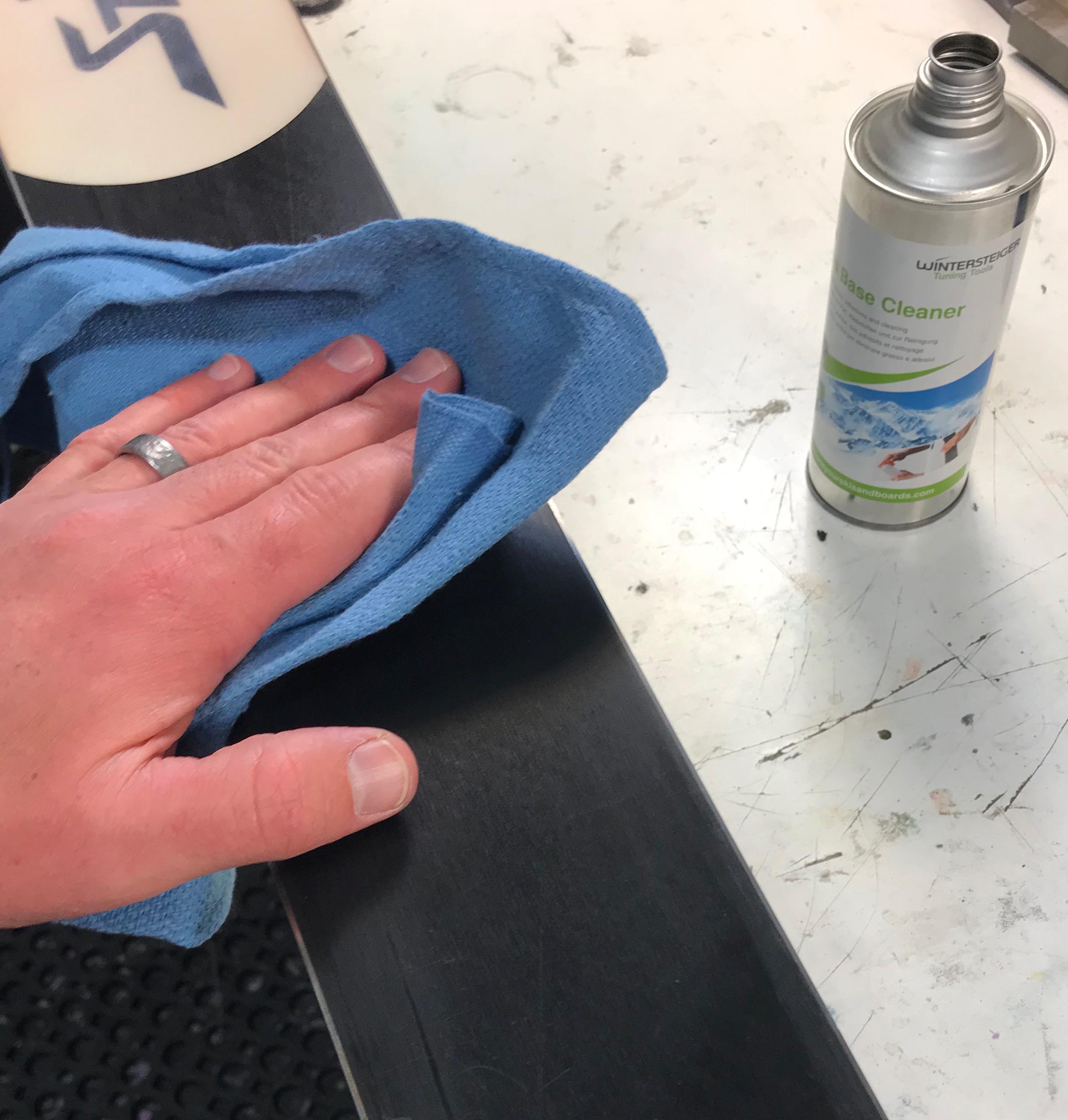 Base Cleaner being used