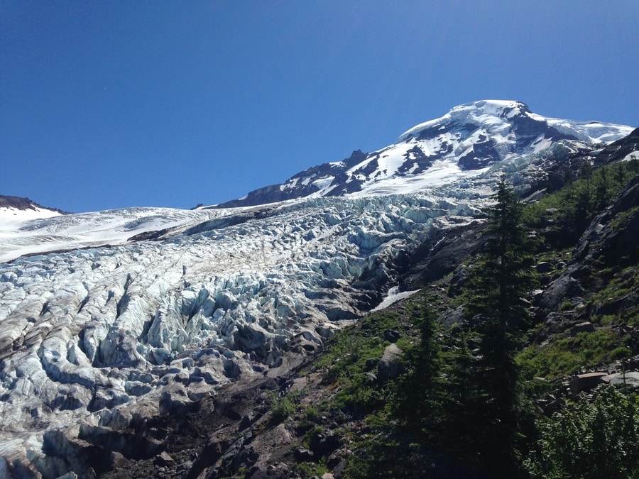 A Skier's Four-Season Guide to the Washington Cascades