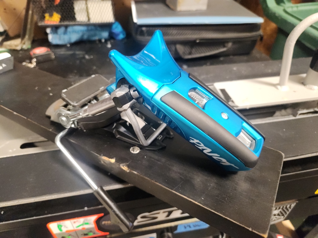 Look Pivot Bindings Explained - Powder7 Lift Line Blog